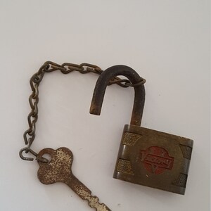 Vintage Circa 1930's Beauty of a Brass Padlock victory With One Working ...