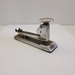 Vintage Ace Pilot Stapler No. 402 (1938) With Staples - Etsy