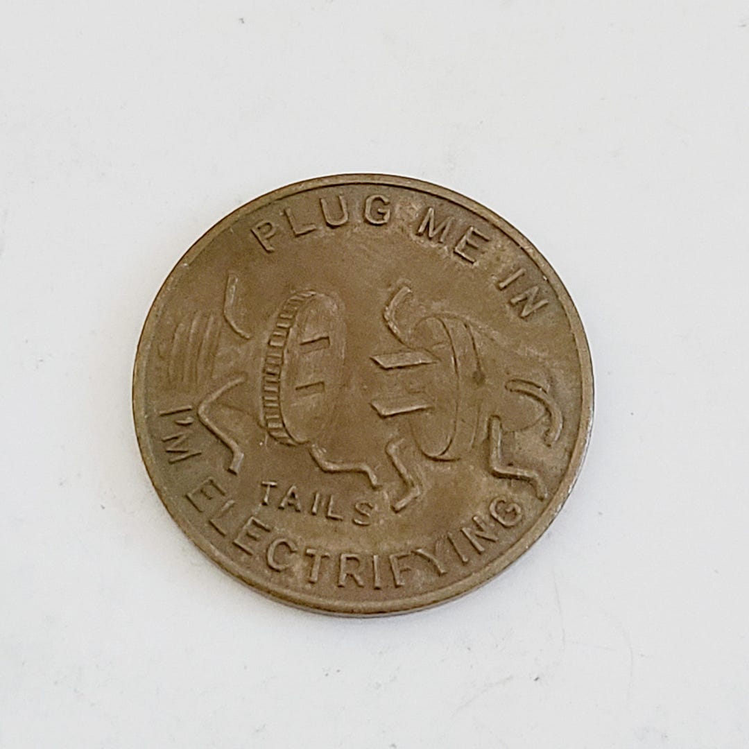 Vintage 1970s Novelty Bar Coin: Plug Me In, Pick up Artist - Etsy