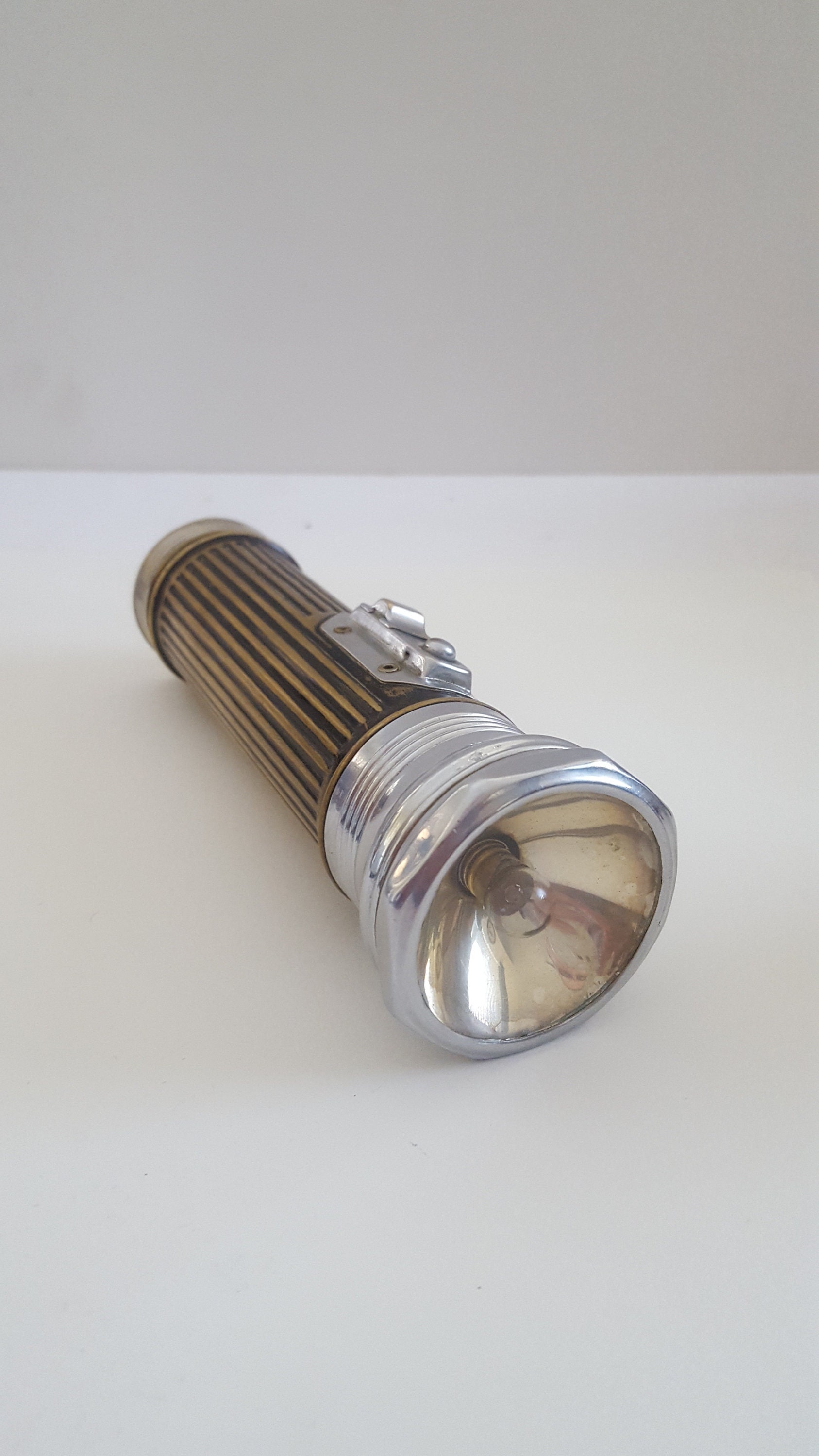 Antique Ray-o-lite Flashlight: 1920s Brass Case, Working Condition - Etsy