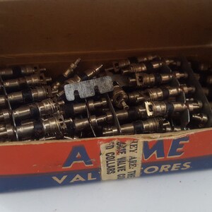 Vintage 1950's Box of 97 Acme Valve Cores (short) No.151, Near Complete ...