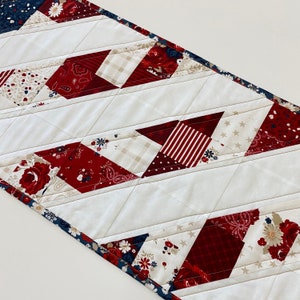 Americana Table Runner Made in USA American Cottage - Etsy
