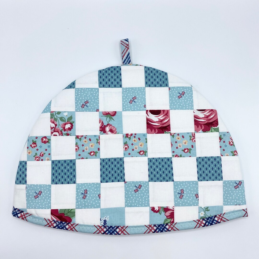 British Tea Cosy – Floral Notting Hill Dome Cover for 6-cup Teapot ...
