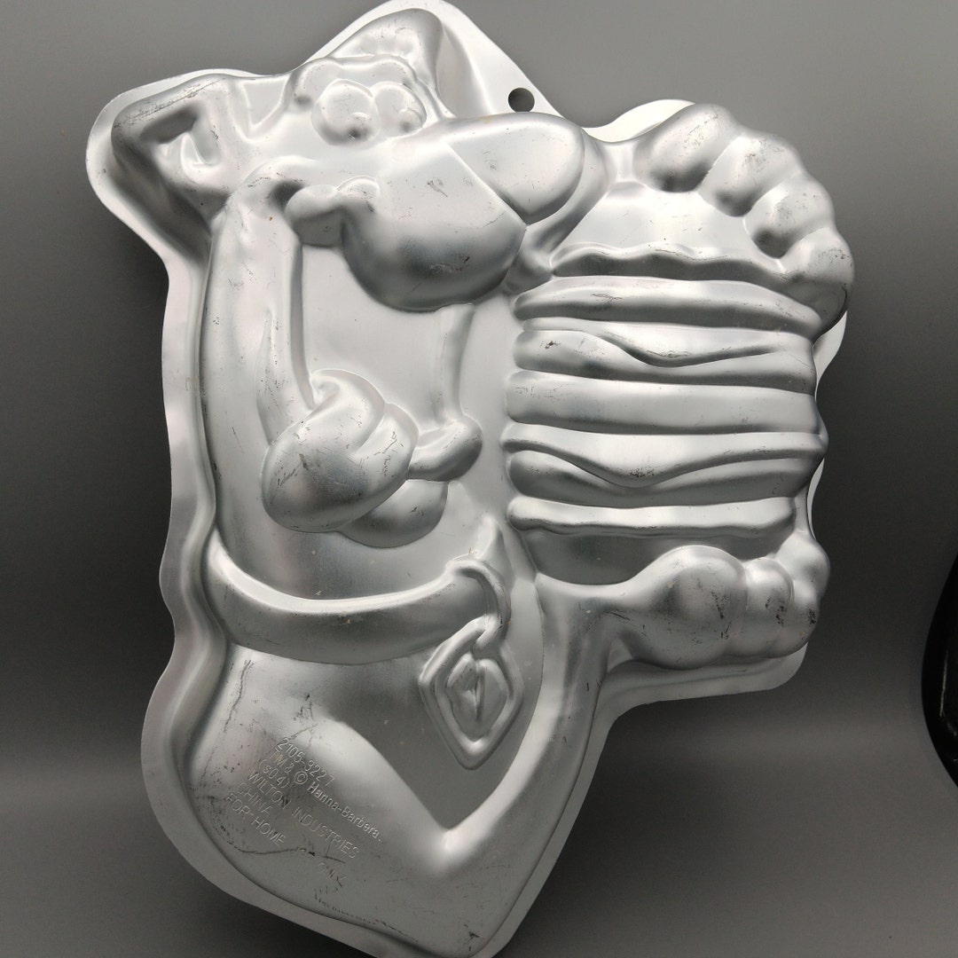 Wilton Scooby-doo Cake Pan, Hanna Barbara Vintage Party Cake Pan - Etsy