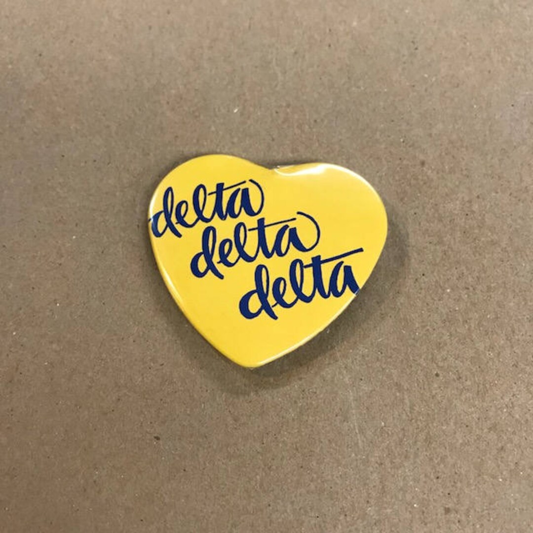 Delta Delta Delta Color Heart-shaped Button - Etsy