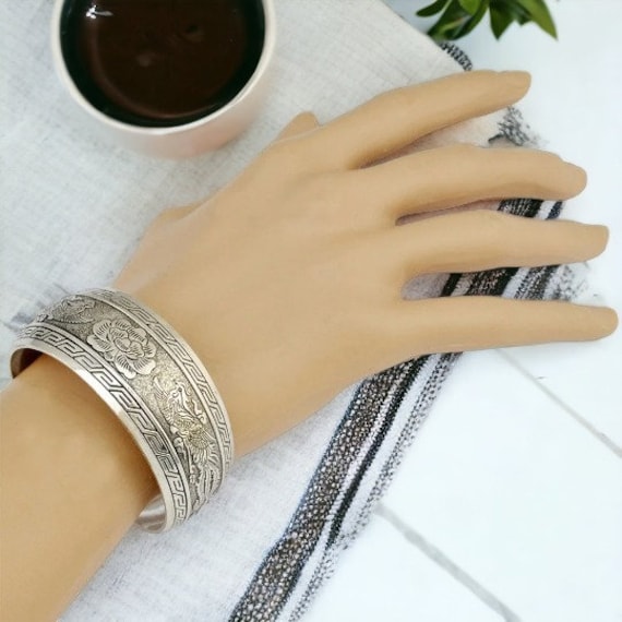 Bohemian Silver Cuff Bracelet, Vintage Boho Silver Cu… - Gem
