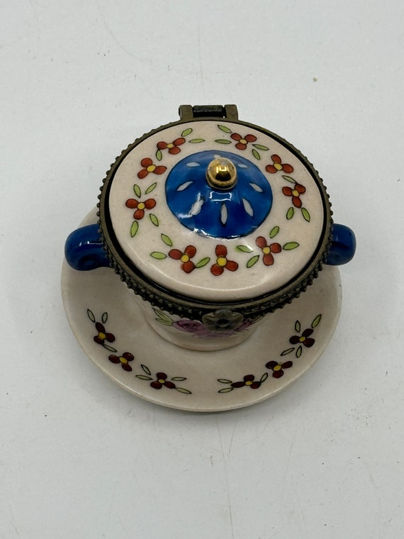 Vintage Ceramic Hinged TRINKET BOX with Cobalt Blue G… - Gem