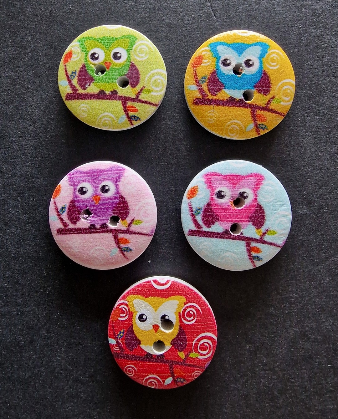 Set of 3 Round Wooden Buttons Owls - Etsy