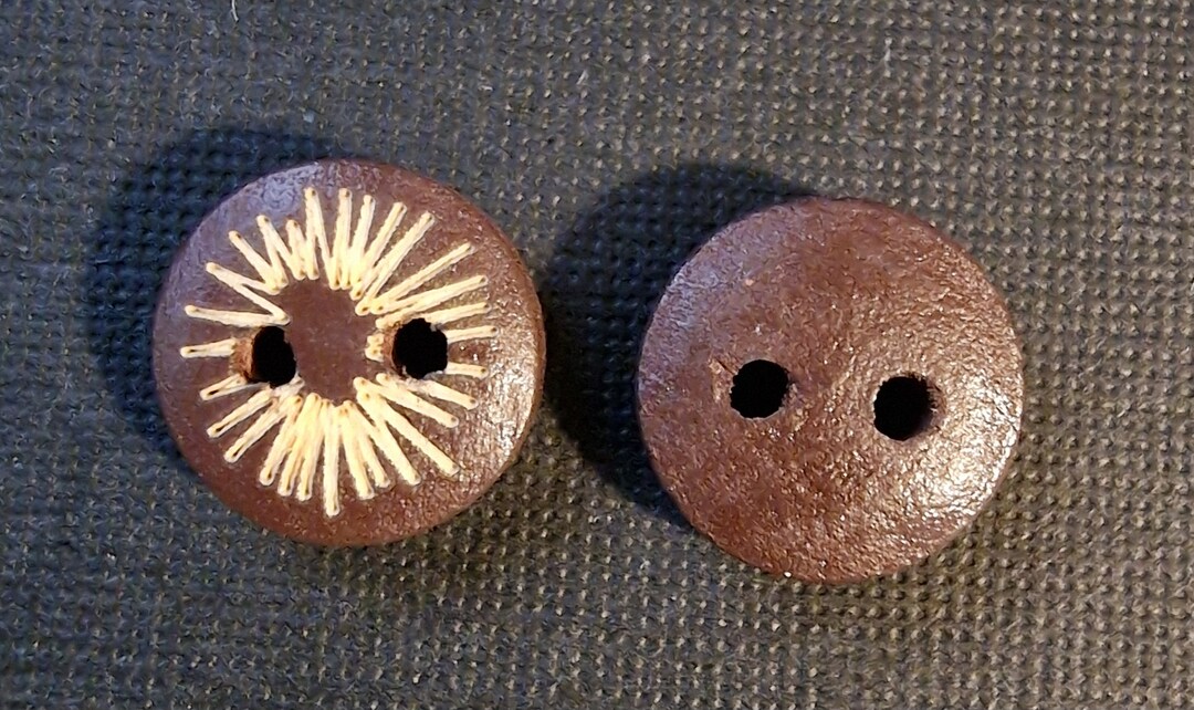 Set of 5 Vintage Wooden Buttons - Etsy