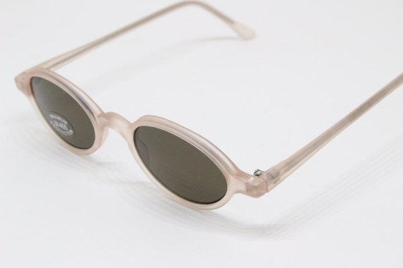 90s vintage small oval sunglasses. Transparent froste… - Gem
