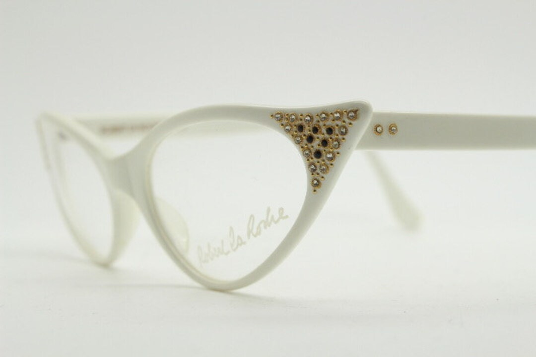 Robert La Roche 80s Vintage Pointed Cat Eye Glasses Model 350. White ...
