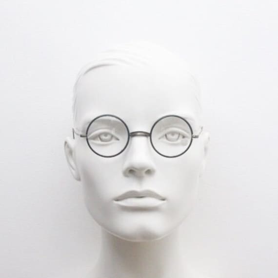 20s vintage windsor eye glasses. Superb black gloss o… - Gem