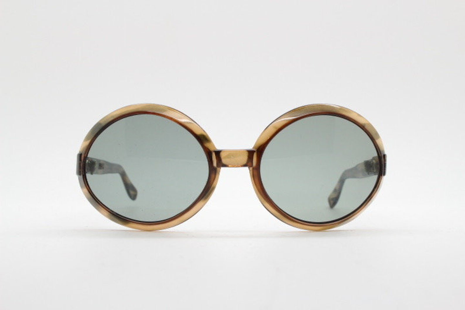 60s Vintage Small Bug Eye Acetate Sunglasses Made in France. Mottled ...
