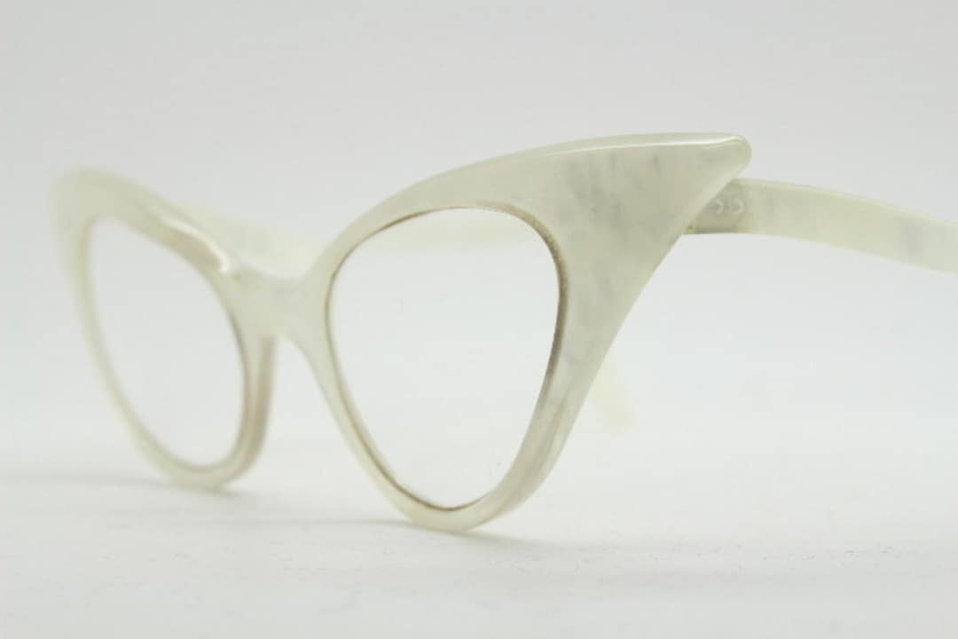 50s Vintage Pointed Cat Eye Glasses. Charismatic Bad Girl White ...