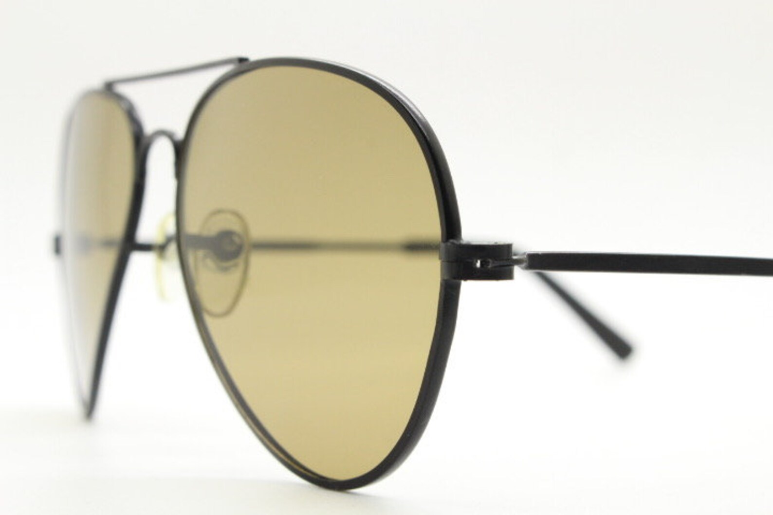 70s Vintage Aviator Sunglasses. Perfect Sized Black Metal Teardrop ...