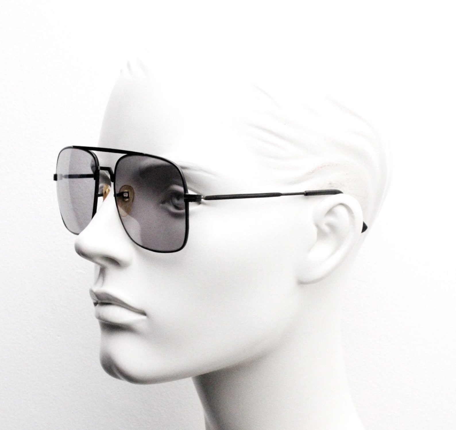 Vintage 70s Square Aviator Sunglasses. Men's Metal Frame Aviators With ...