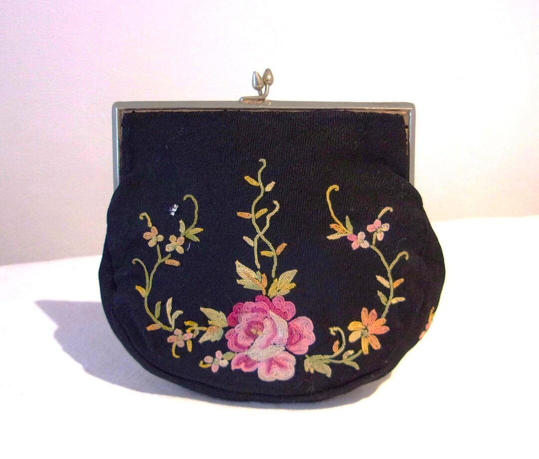 Enchanting 1920s 1930s Tiny Embroidered Coin Purse W/palm Strap - Etsy