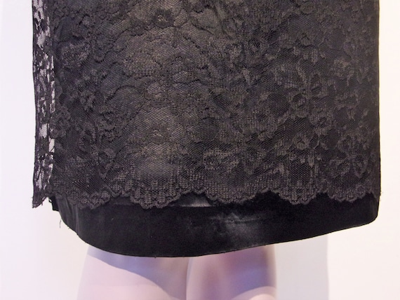 Classic Late 1950s Black Lace Wiggle Cocktail Dress W… Gem