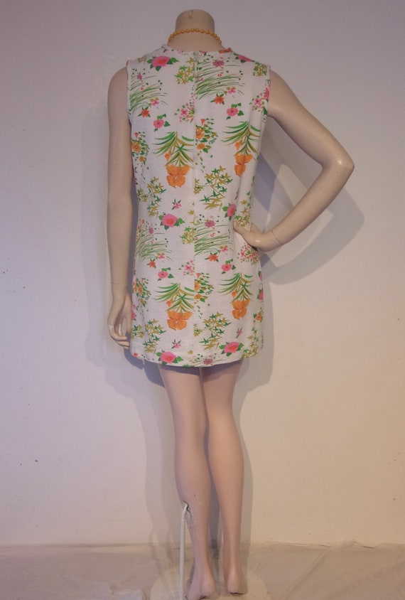 Great 1960s vivid print minidress Bust 36" gogo dress - Gem
