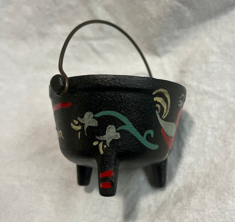 Vintage Small Hand Painted Cast Iron Black Cauldron. Red Bird With ...