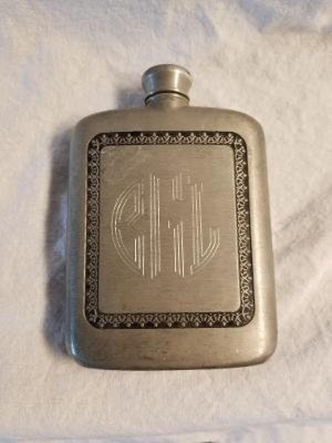 Vintage Royal Selangor Hip Flask in Pewter. Has Initials GBL on Face. 5 ...