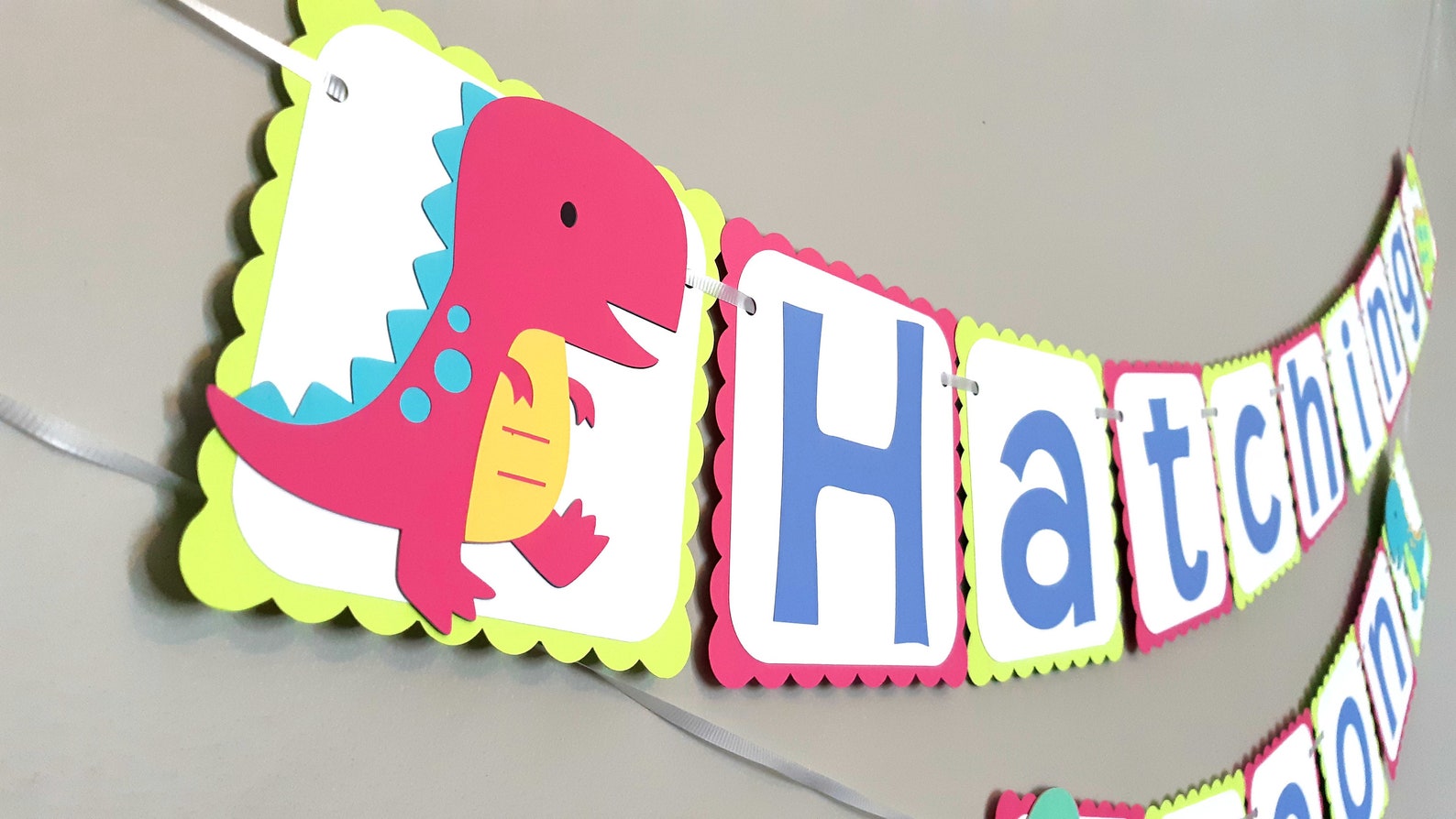 Hatching Soon Banner/ Dinosaur Banner/ Gender Neutral Banner/ - Etsy Canada