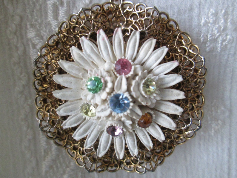 Spring Flower Assemblage Necklace, Boho, Cottage Chic - Etsy