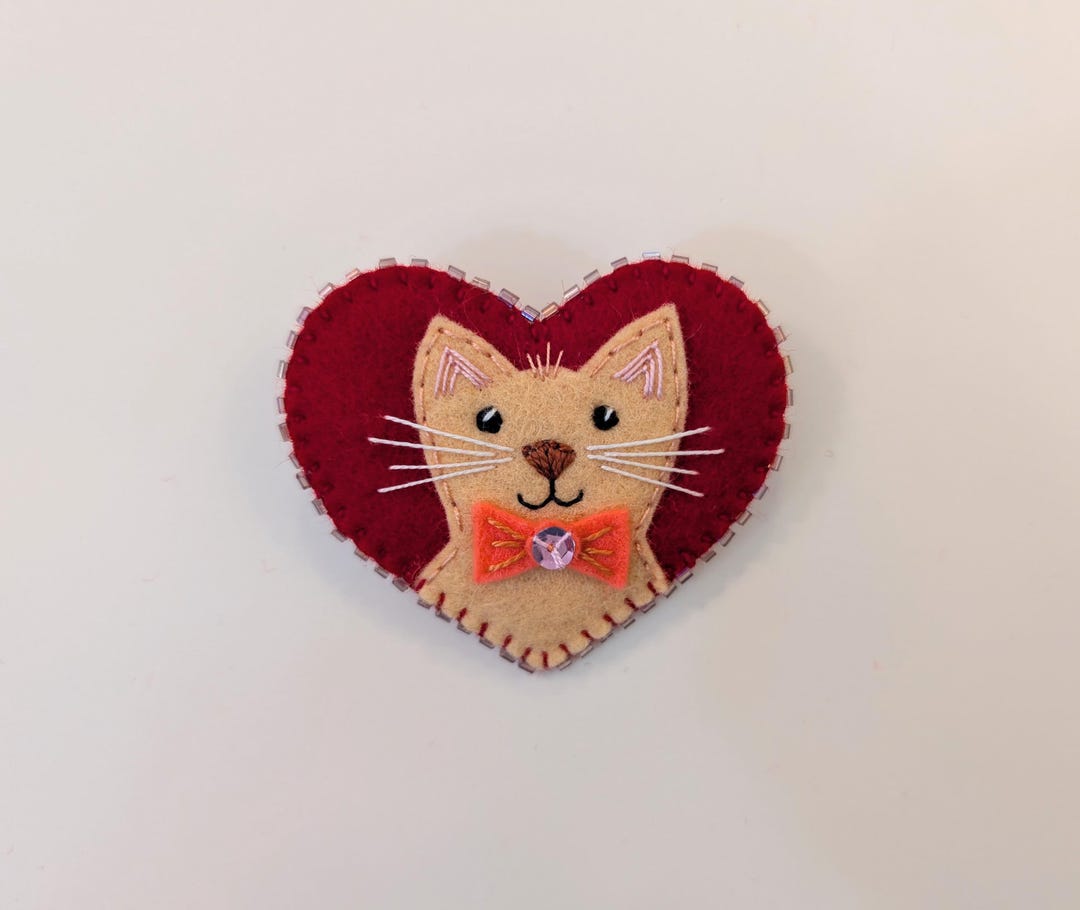 Felt Heart Brooch, Felt Heart Pin, Heart Badge, Felt Jewelry, Valentine ...