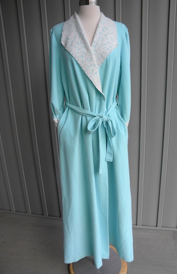 Vintage Long Velour Wrap Robe / by Vanity Fair / Made… - Gem