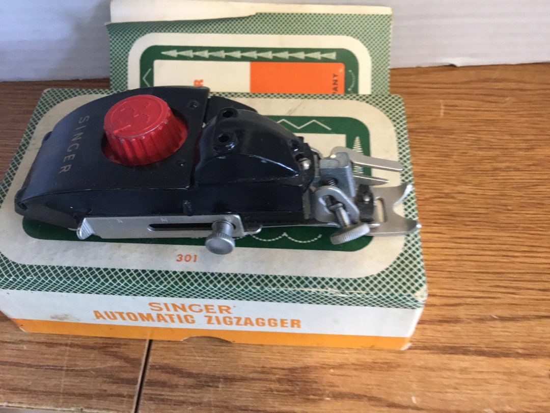 Singer Deluxe Zig Zagger Attach. Slant. - Etsy