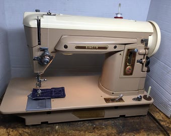 Singer Featherweight Sewing Machine 1951 - Etsy