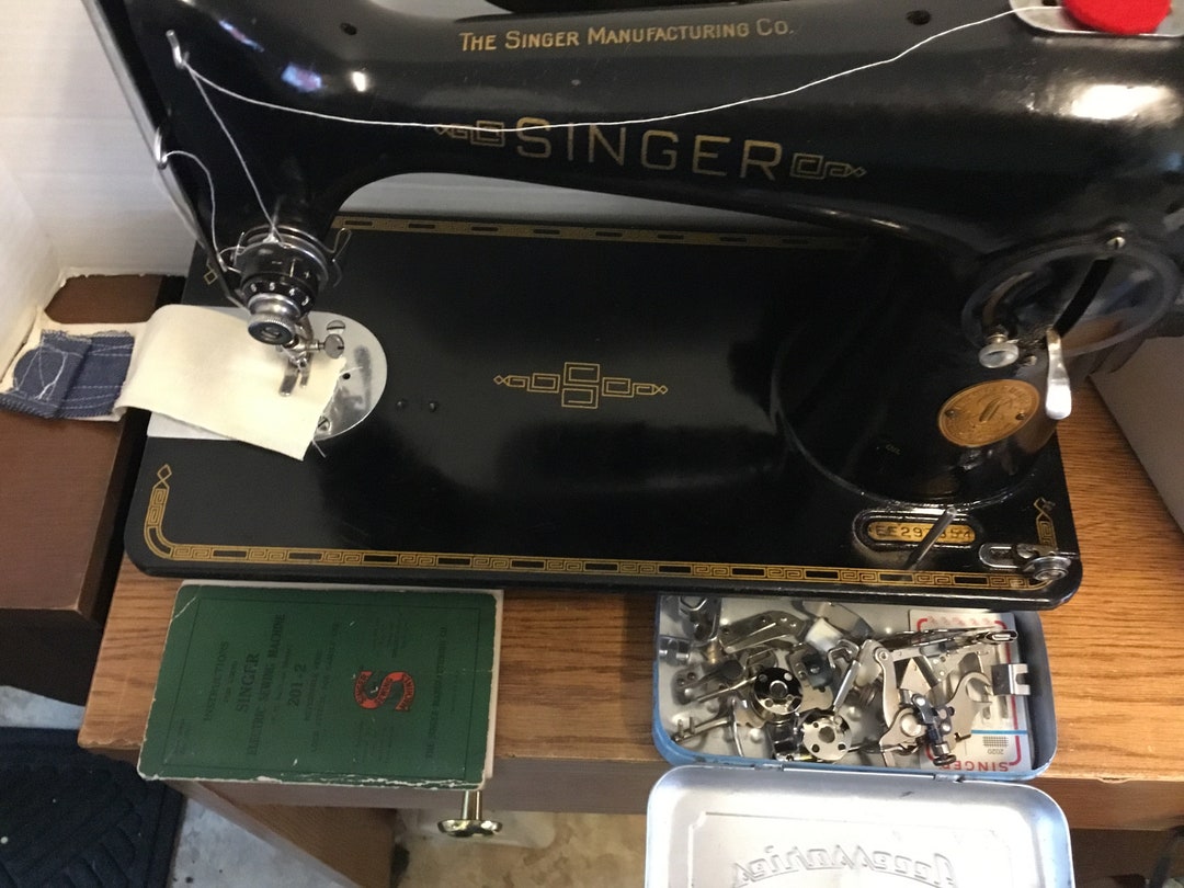 1947 Singer 201K Sewing Machine. - Etsy