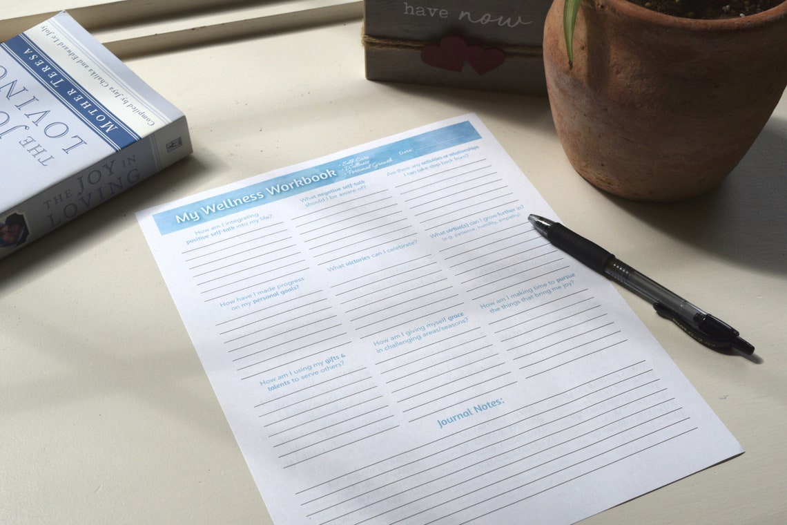 Digital Download // Wellness Workbook Journal - Etsy