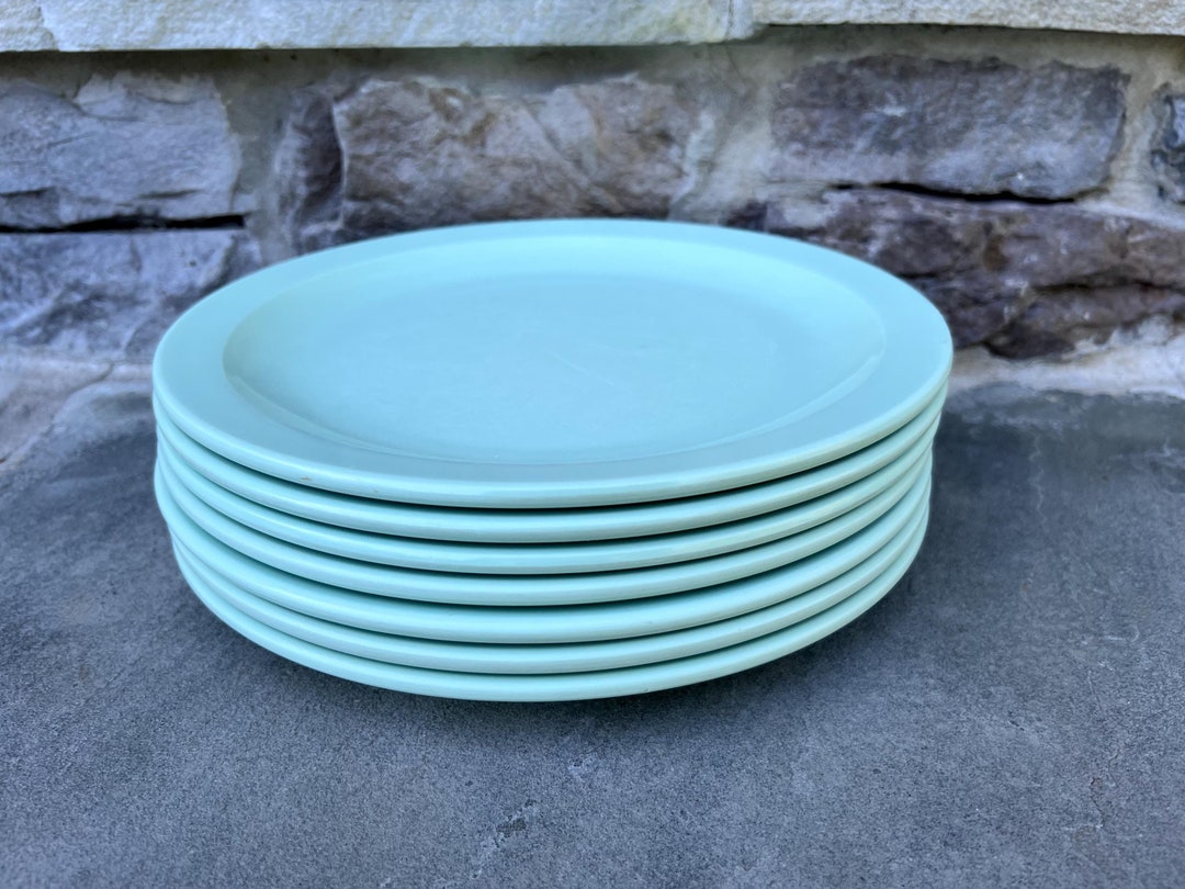 Vintage Dallas Ware Dinner Plates / Set of 7 / Mint Green / Melamine ...