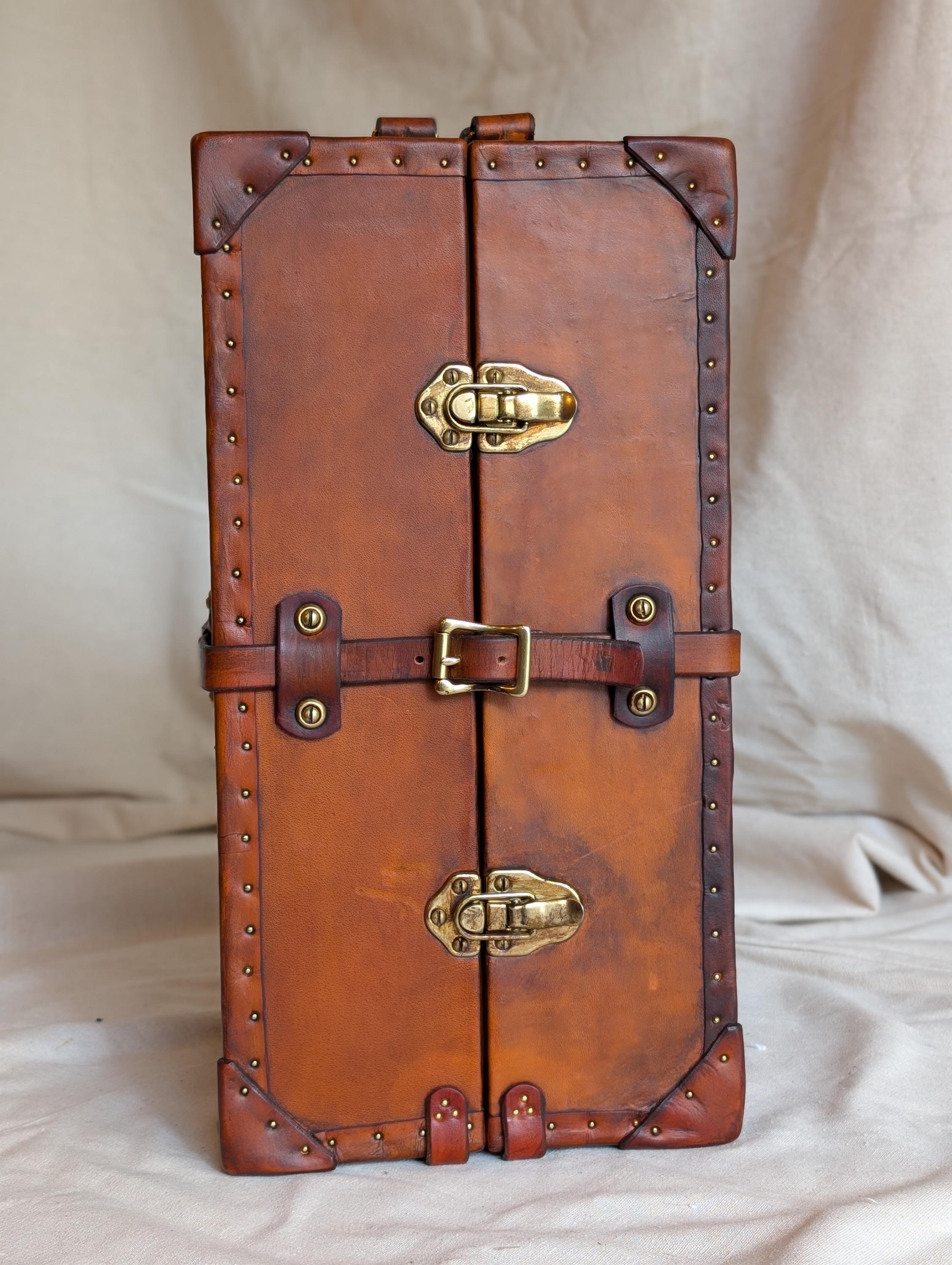 Handcrafted Leather Field Bar: Portable Liquor Cabinet With Serving ...