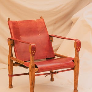 Roorkee Chair in Veg Tanned Leather and White Oak - Etsy