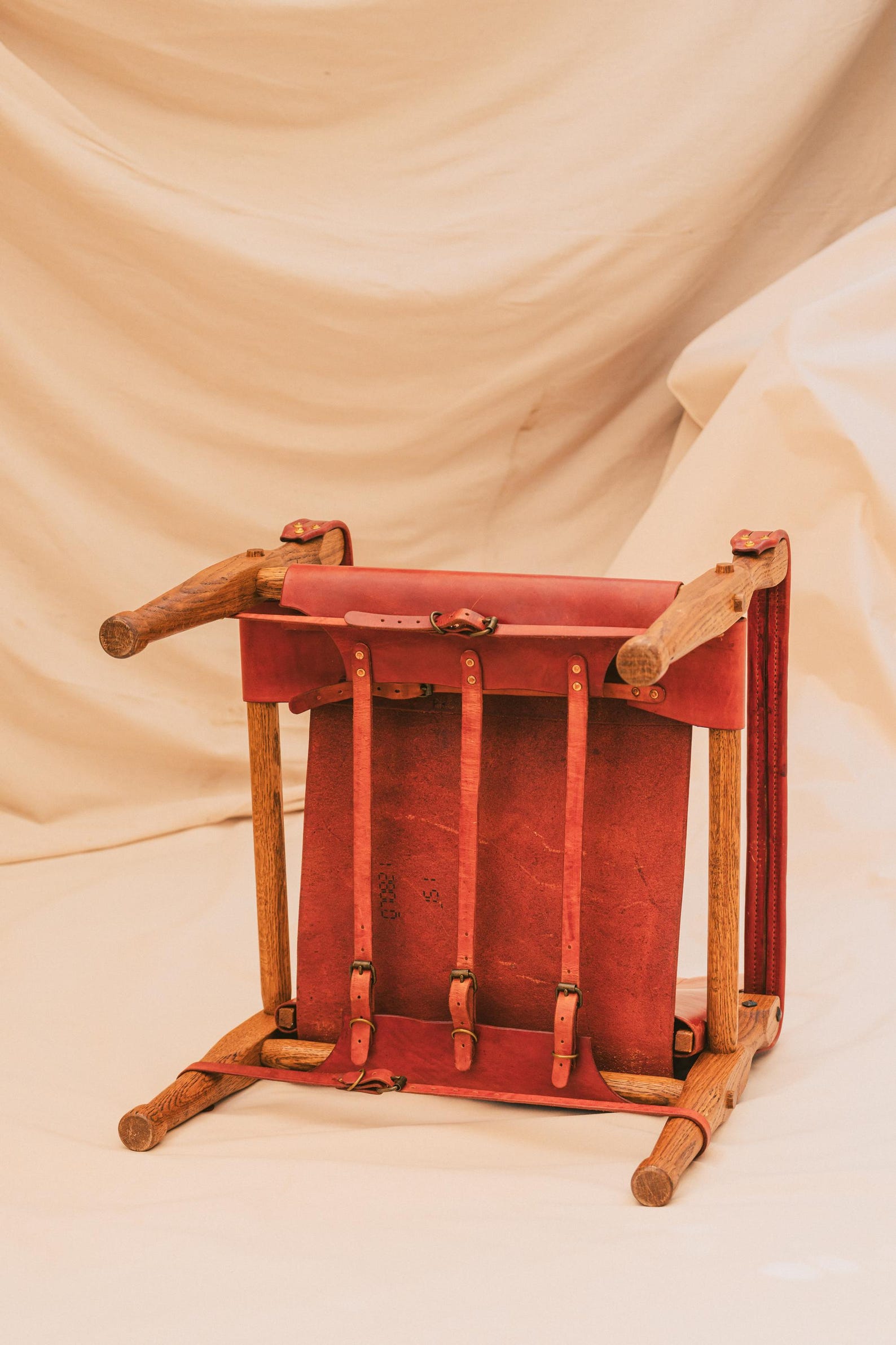 Roorkee Chair in Veg Tanned Leather and White Oak - Etsy