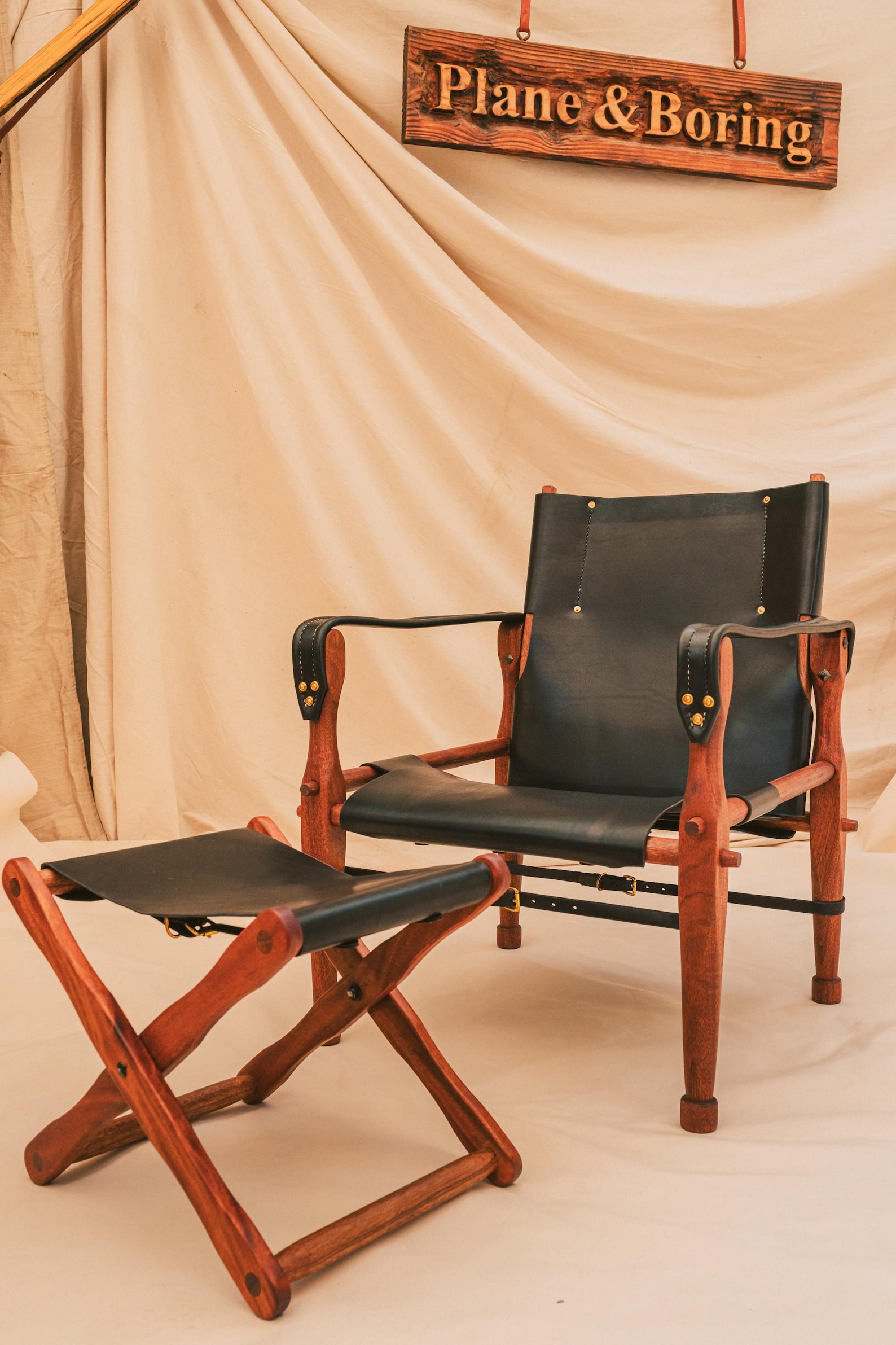 Roorkee Chair in Black Leather and Mahogany - Etsy