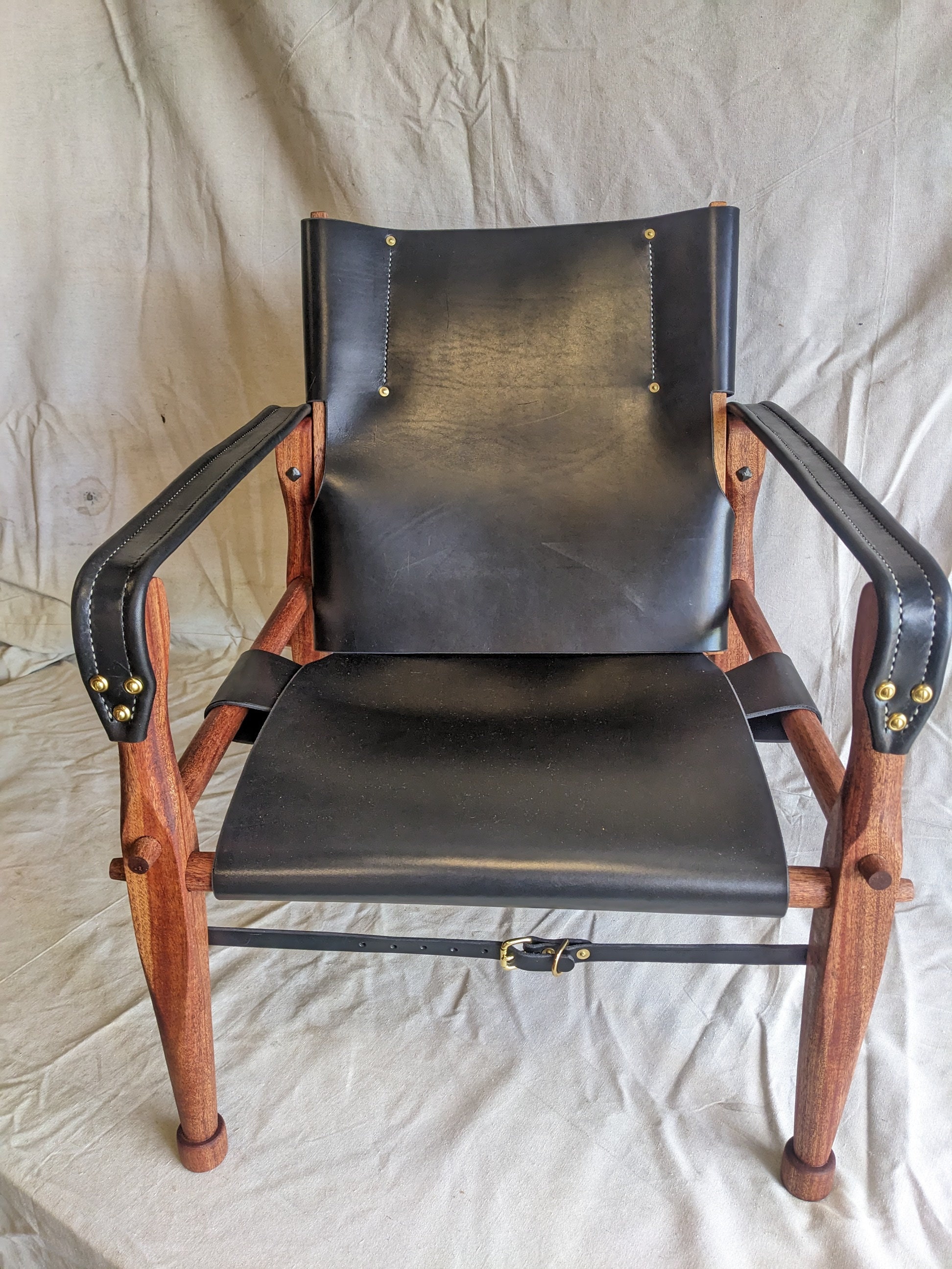 Roorkee Chair in Black Leather and Mahogany - Etsy