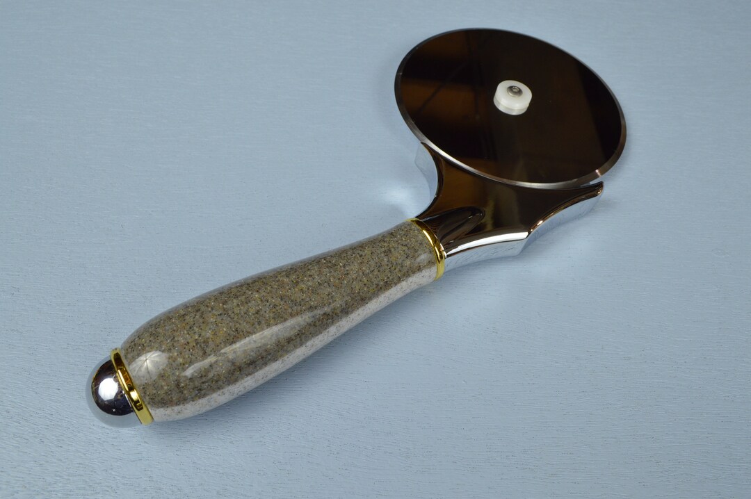 Deluxe Pizza Cutter, Multi Color Handle, Heavy Duty Stainless, Large 4 ...