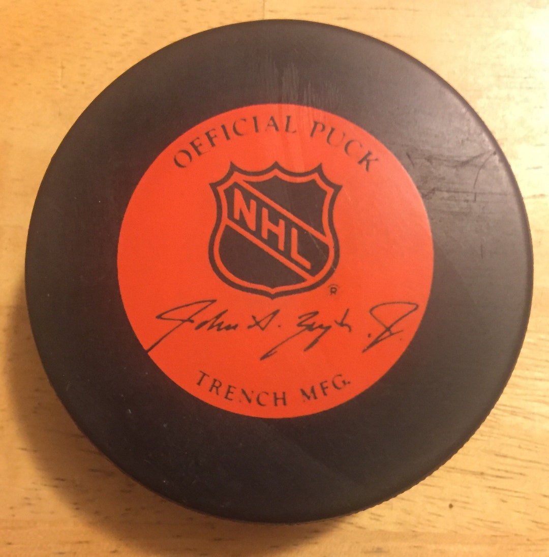 Vintage Official NHL Hockey Puck From Awards Dinner the Canadian ...