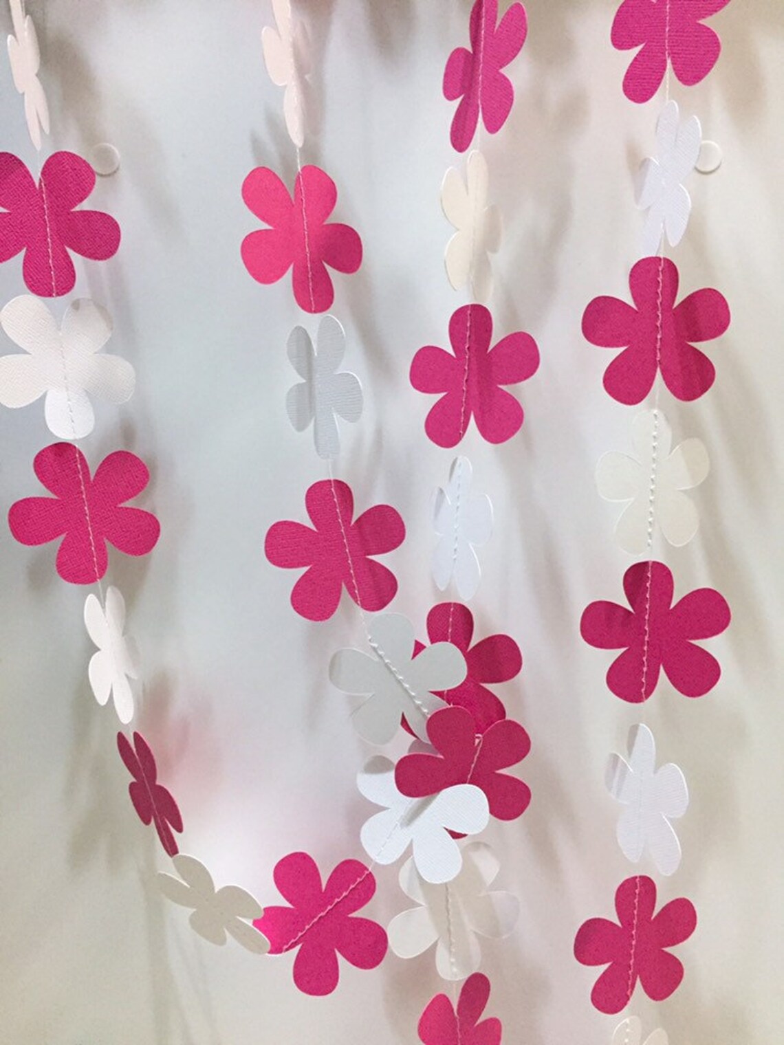 Flower Garland. Daisy Chain. Back Drop, Photoprop. Baby Shower ...