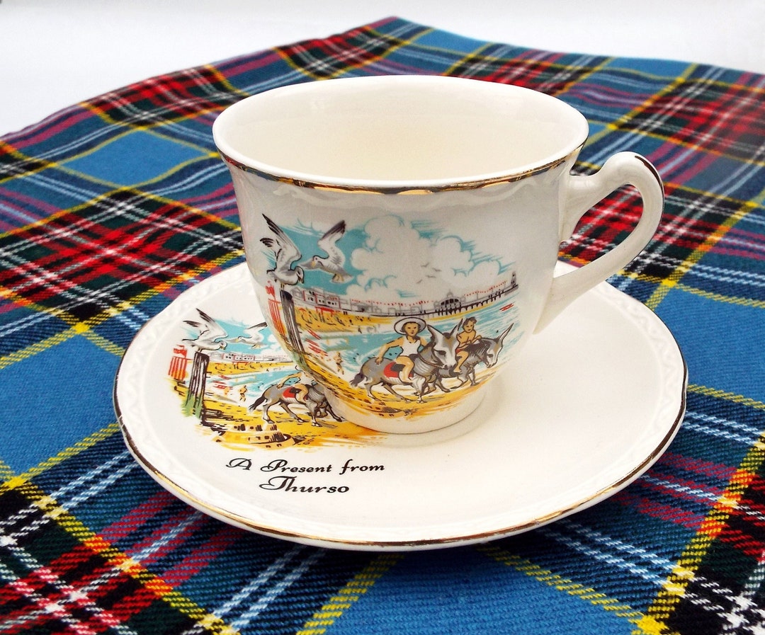 Scottish Tea Cup Beach at Thurso Bay 1960s Scotland Souvenir Gift ...