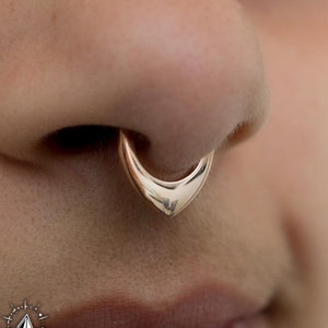 Triangle Septum Ring, 14k Solid Gold Septum Clicker, Pointy Septum ...