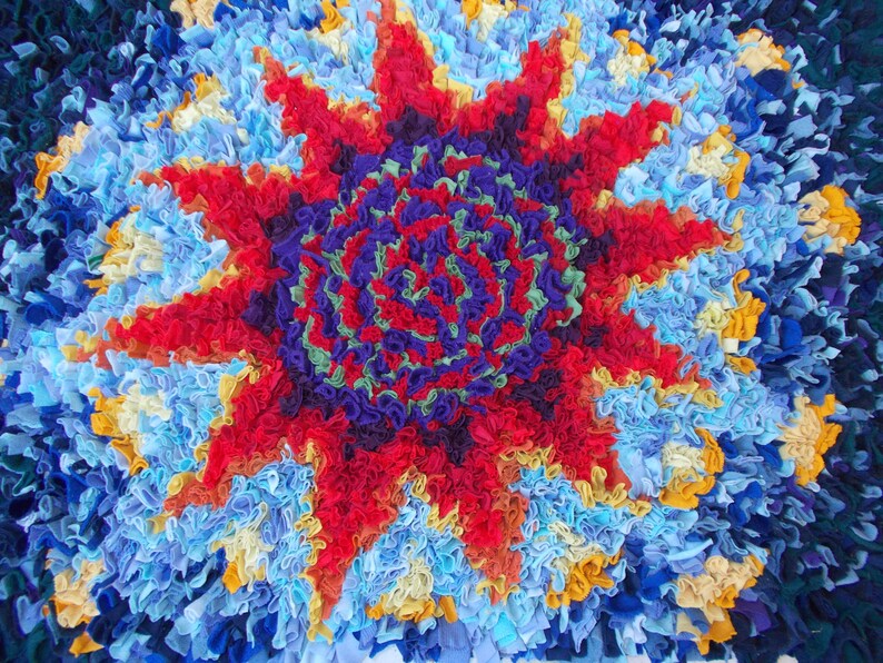Prodded Rag Rug Spiral Sun Kit - Etsy UK