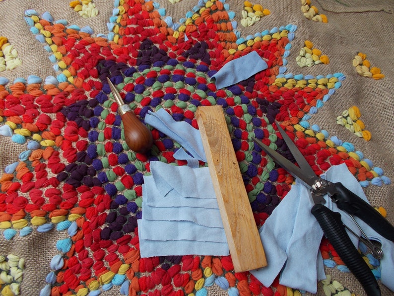 Prodded Rag Rug Spiral Sun Kit - Etsy UK