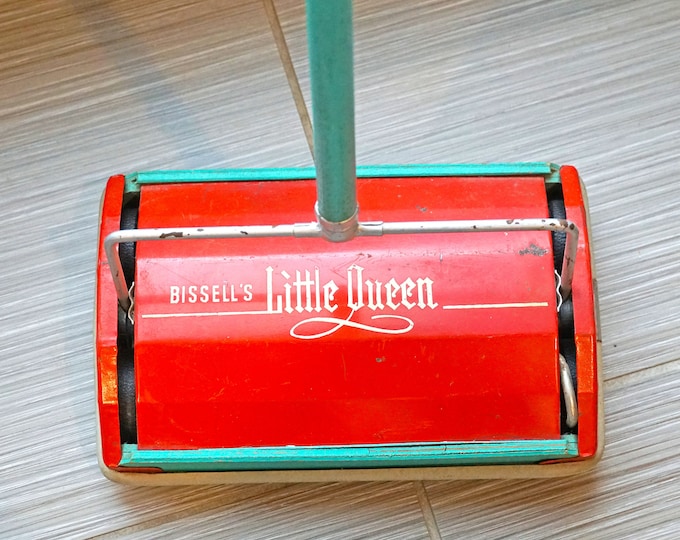 Vintage 1950s Bissell's Little Queen Toy Floor Sweeper, Turquoise Wood ...