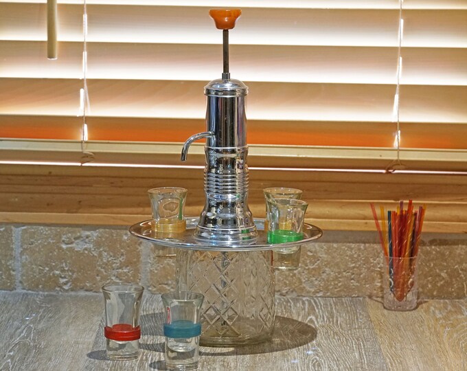 Vintage 1930s-1940s Art Deco Chrome and Glass Cordial Whiskey Dispenser ...