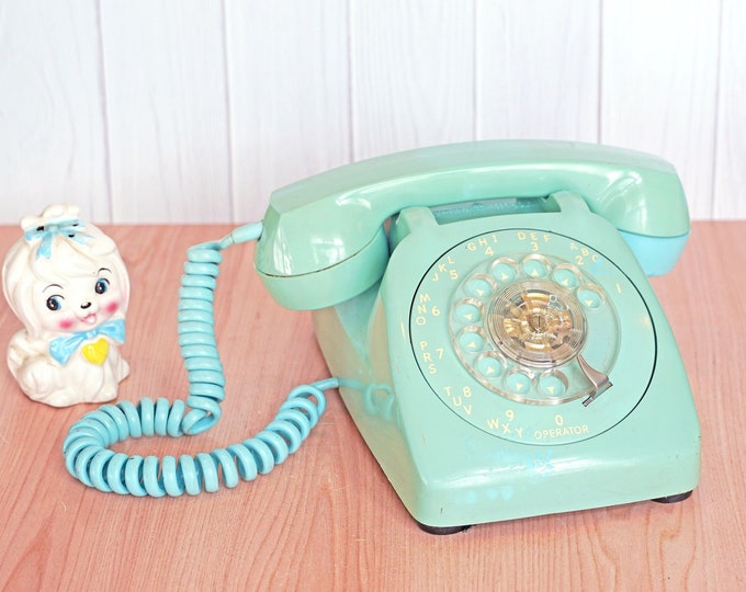 Vintage 1970 Automatic Electric Blue Rotary Dial Telephone, 505, Body ...
