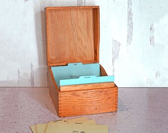 Vintage Globe-wernicke Wood File Box With Original Index Cards - Etsy